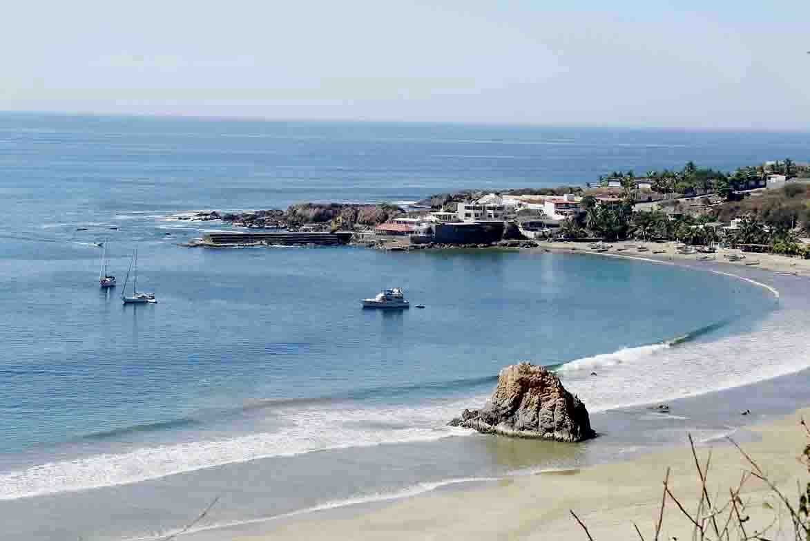 Caleta de Campos - Playas de Mexico