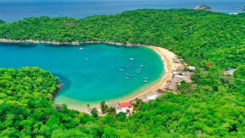 Bahia de Cacaluta Oaxaca Las mejores playas de Mexico